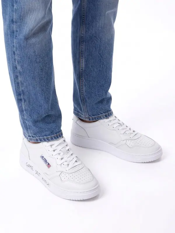 AUTRY Medalist Low-top Leather Sneakers - White