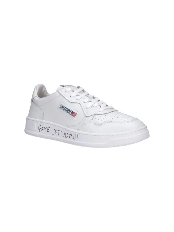 AUTRY Medalist Low-top Leather Sneakers - White