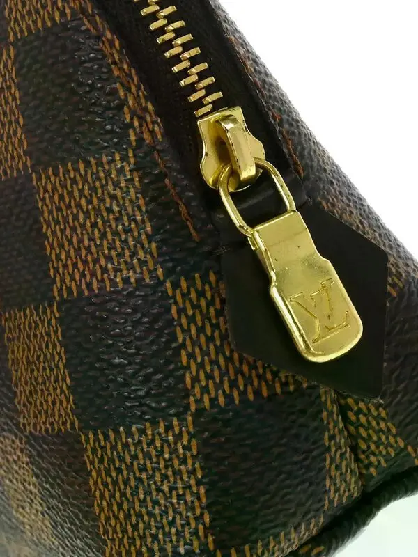 LOUIS VUITTON Damier Ebène Makeup Bag