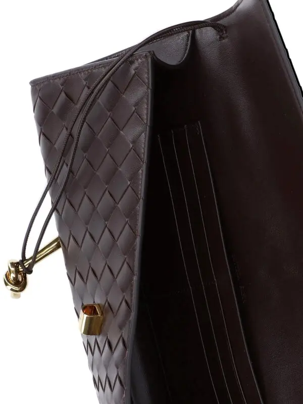 Bottega Veneta Andiamo" Clutch - Brown
