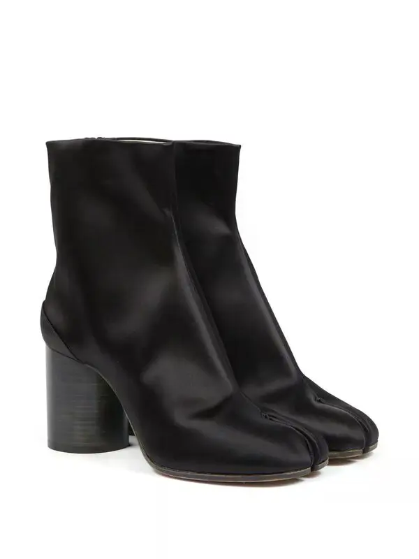 MAISON MARGIELA Tabi Ankle Boots