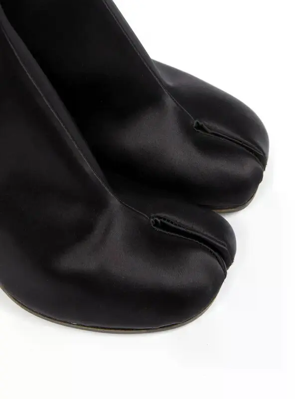 MAISON MARGIELA Tabi Ankle Boots