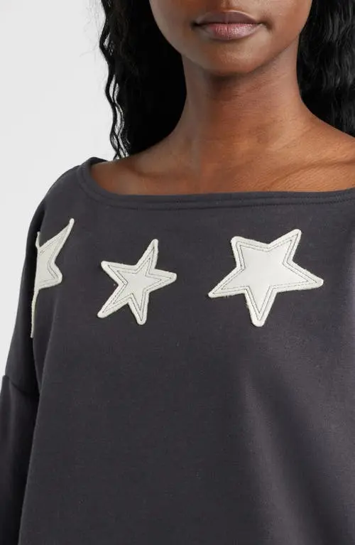 VINYL ICONS Star Appliqué Off-the-shoulder Sweatshirt
