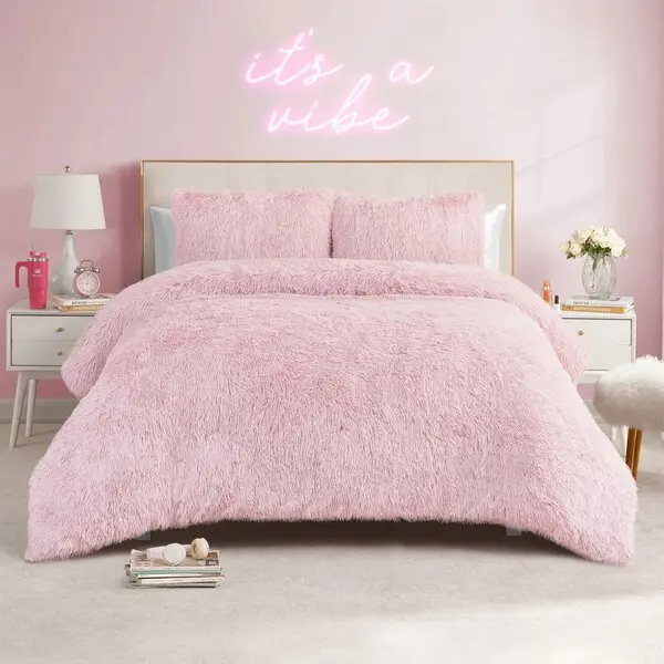 Juicy Couture Shaggy Faux Fur Comforter Set - Pink