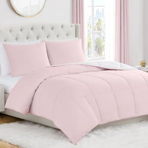 Juicy Couture Box Stitch Reversible Comforter Set - Pink Marshmallow/white