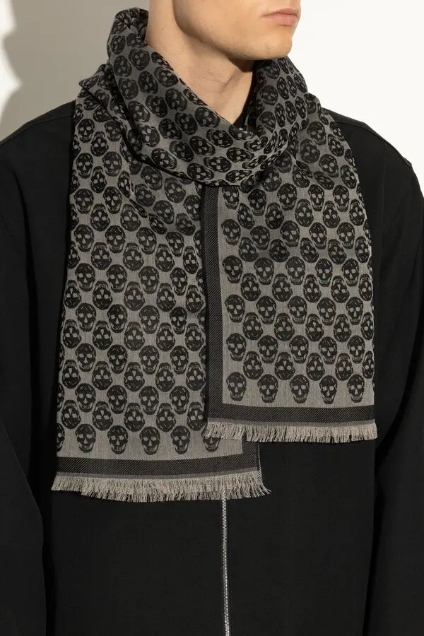 Alexander McQueen Scarf With A Distinctive Skull Motif