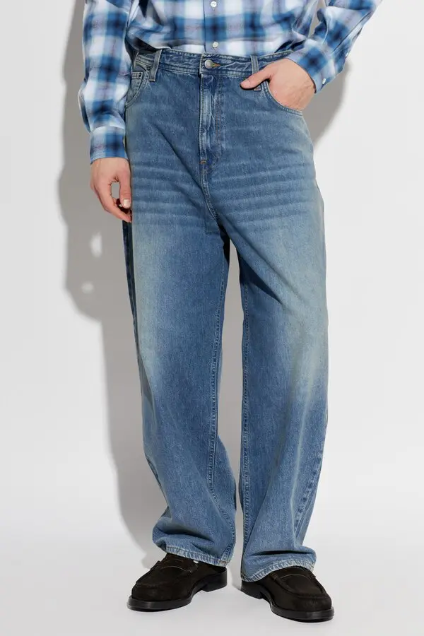 HAIKURE Ray’ Straight Leg Jeans