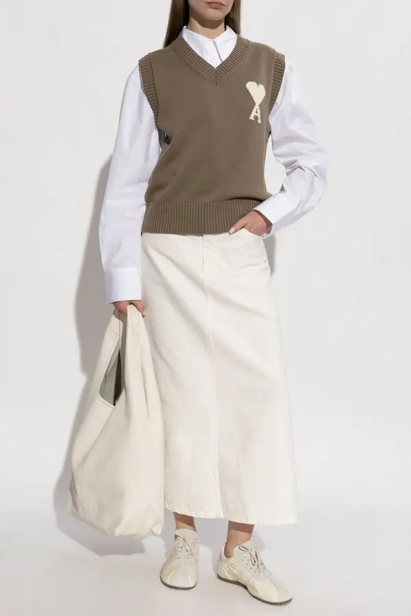 Ami V-neck Vest