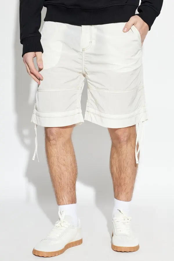 AMI Paris Shorts With Pockets - Cream