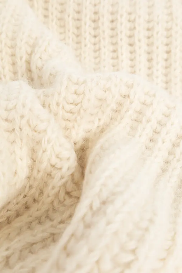 IRO PARIS Fluffy Scarf - Cream