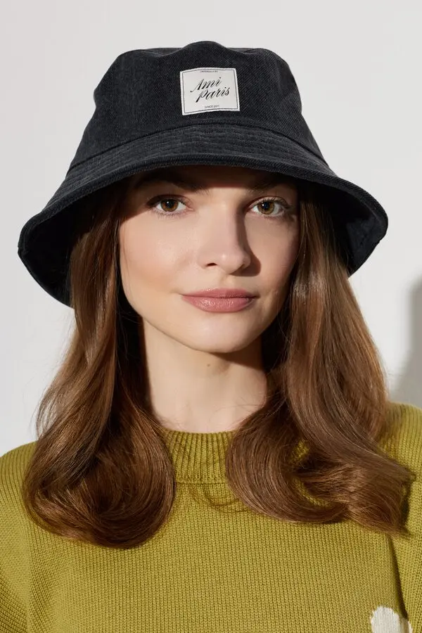 AMI Paris Bucket Hat With Logo Patch - Black