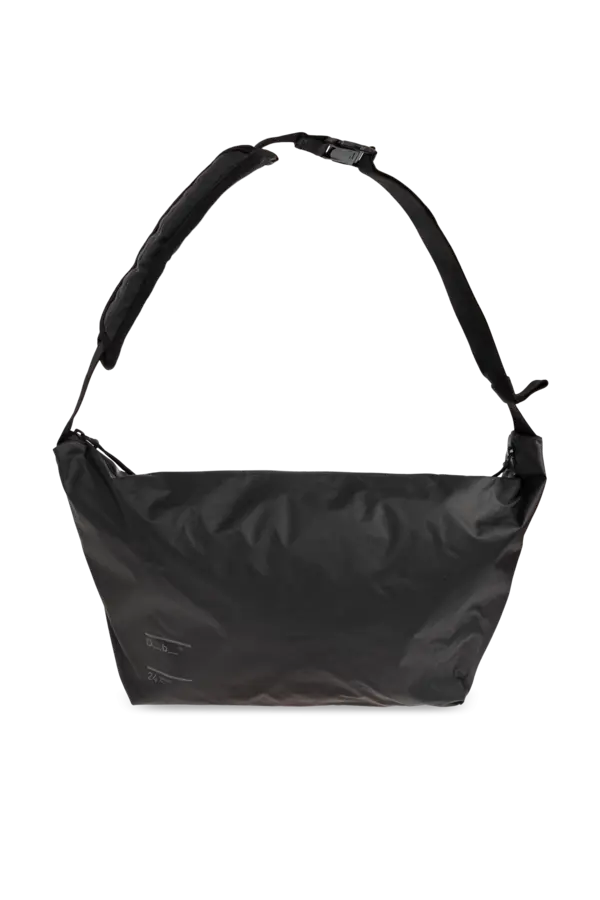 DB JOURNEY Ramverk Pro 24l Shoulder Bag - Black