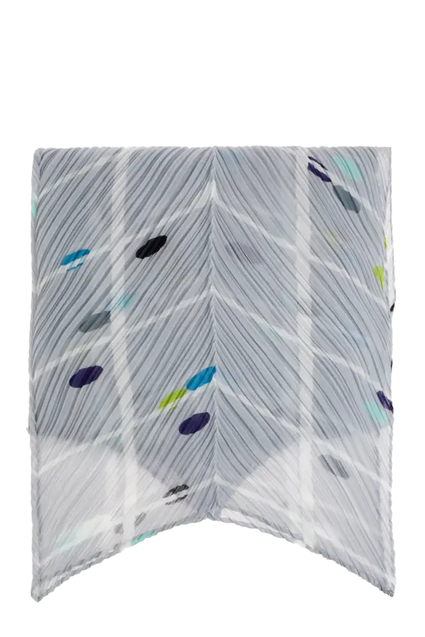Issey Miyake Pleated Scarf With Print - Grey