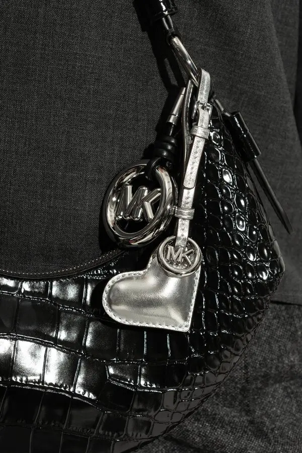Michael Kors Keychain With Heart-shaped Pendant - Silver