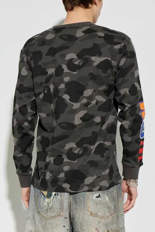 A BATHING APE T-shirt With Colorful Print