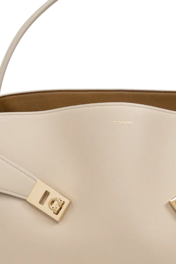 FERRAGAMO Handbag Hug Medium - Grey