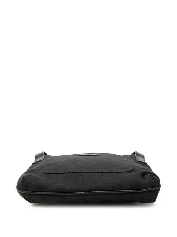 Gucci Gg Canvas Crossbody Bag - Black