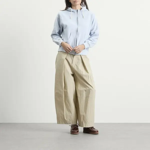 BEAMS Zip-up Hoodie