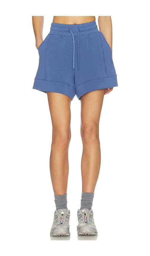 Varley Atrium High Rise Short - Blue