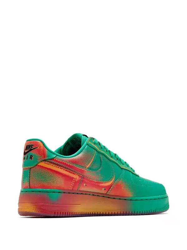 Nike Air Force 1 Low Retro Sneakers - Green
