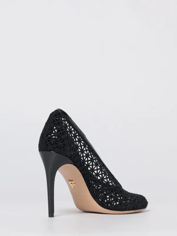 FERRAGAMO Macramé Lace Pumps - Black