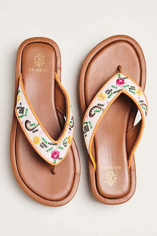 DE SIENA Embroidered Flip-flop Sandals
