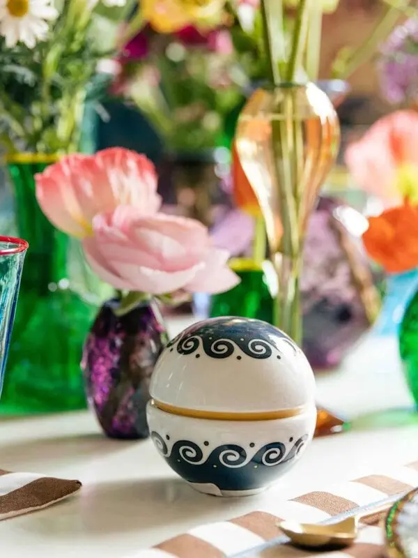 La DoubleJ Salino Odysseus Porcelain Salt Holder - Multicolour