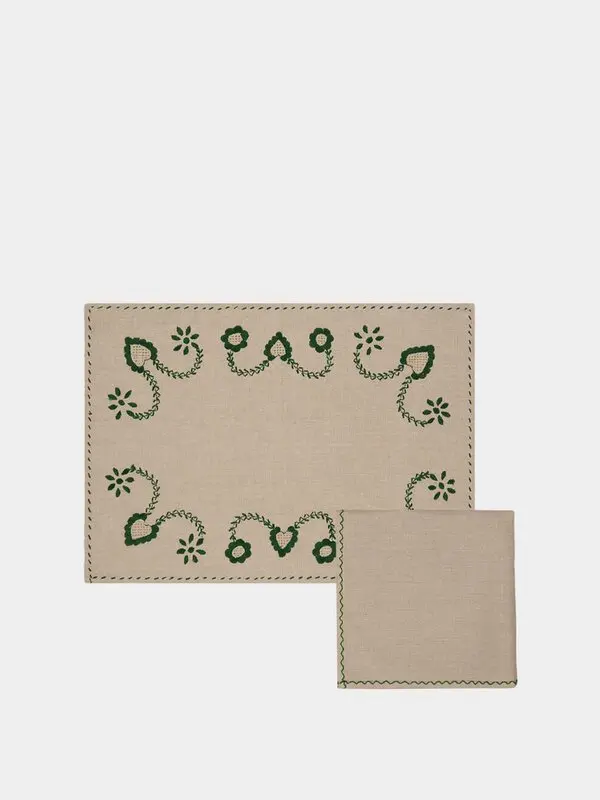 HOUSE OF CAPRICORN Hand-embroidered Viana Beige Linen With Embroidery Placemat And Napkin Set - Green