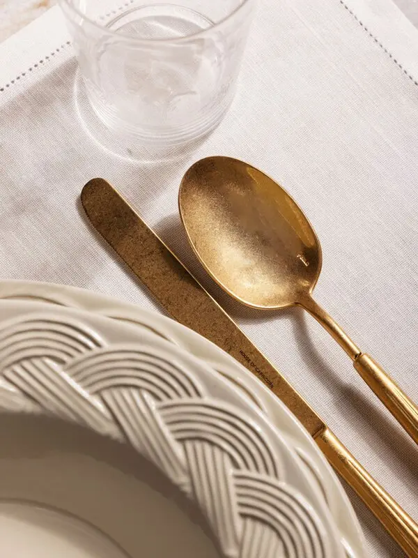 HOUSE OF CAPRICORN Vime Ceramic Dessert Plate