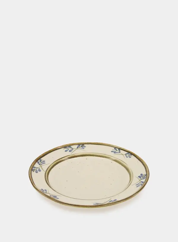 HOUSE OF CAPRICORN Hand-painted Lusitano Leaf Stoneware Dessert Plate