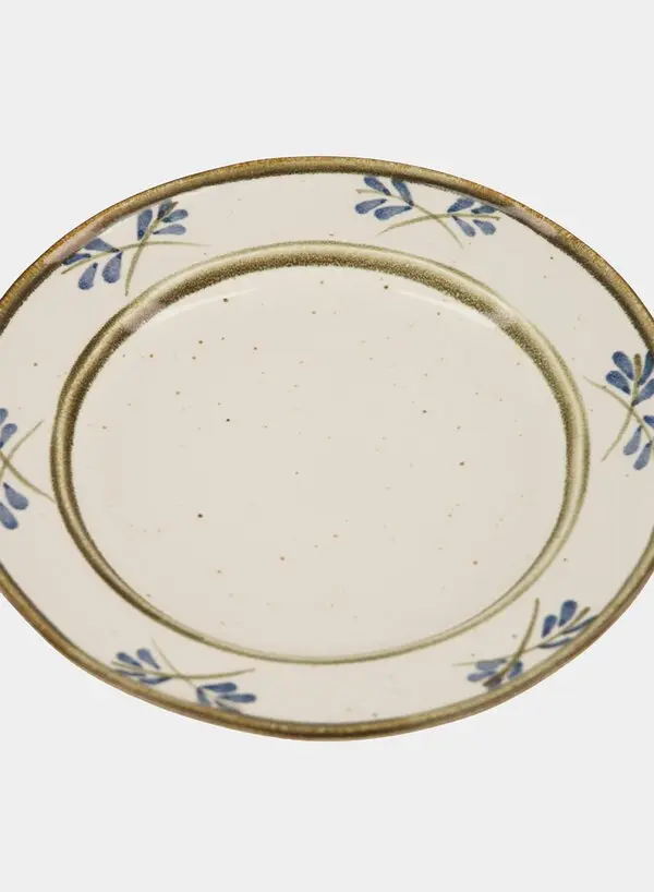 HOUSE OF CAPRICORN Hand-painted Lusitano Leaf Stoneware Dessert Plate