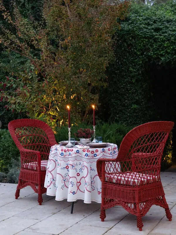 HOUSE OF CAPRICORN Furnas Wicker Armchair - Red