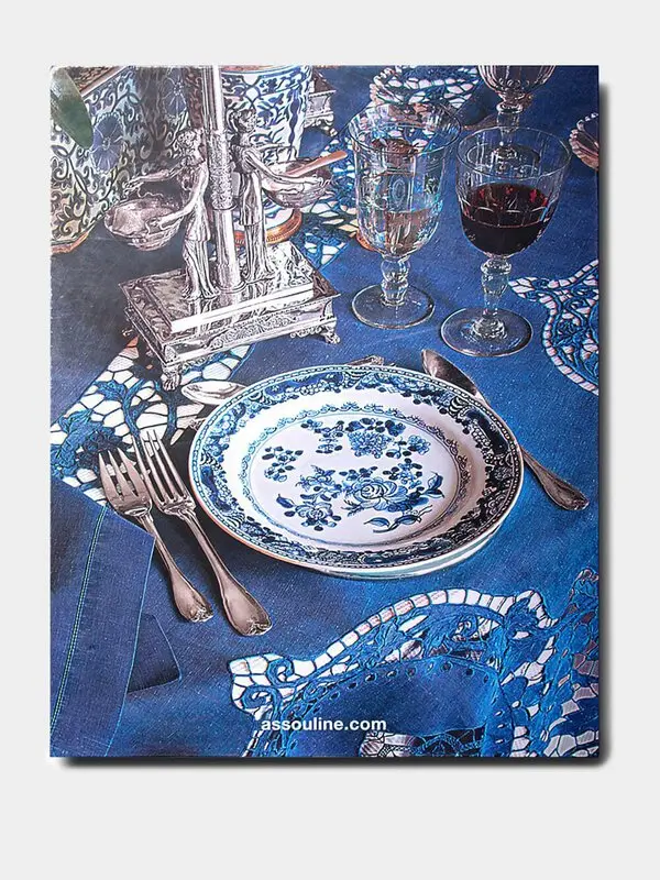 Assouline Valentino: At The Emperor's Table - Multicolour