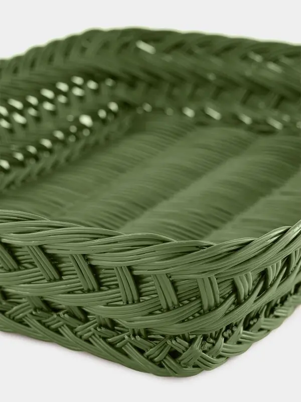 HOUSE OF CAPRICORN Handmade Vitória Wicker Medium Tray