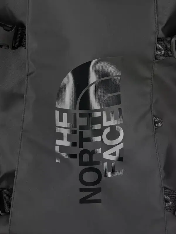The North Face Base Camp Rolling Thunder 28 Trolley