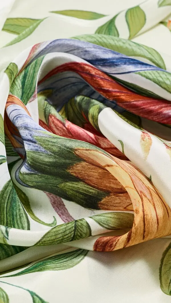 Farm Rio Retro Rio Birds Scarf