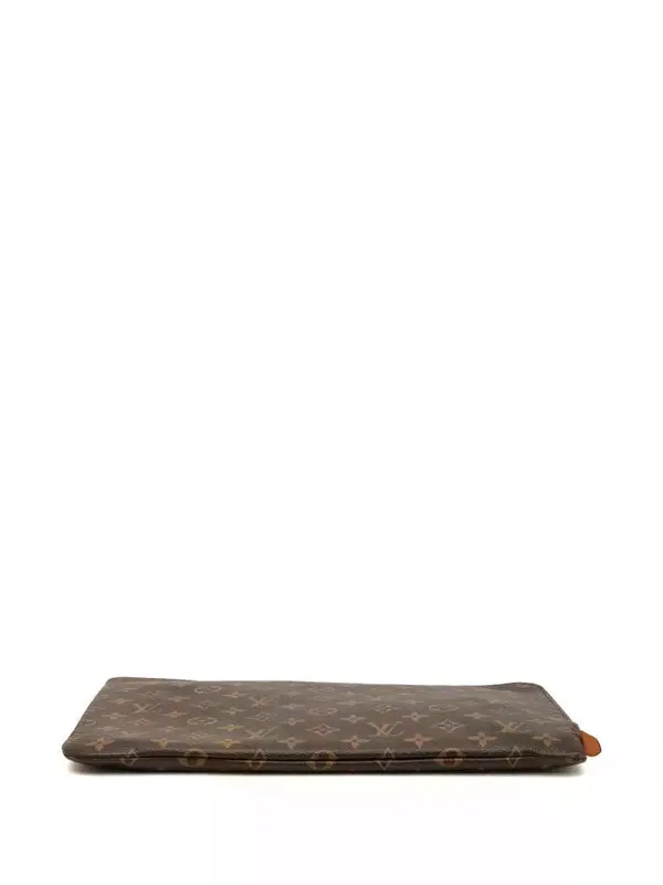 LOUIS VUITTON 2018 Monogram Etui Voyage Mm - Brown