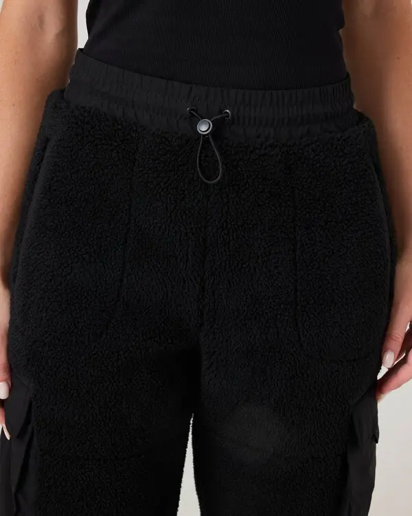 Roxy Rita Sherpa Jogger - Black