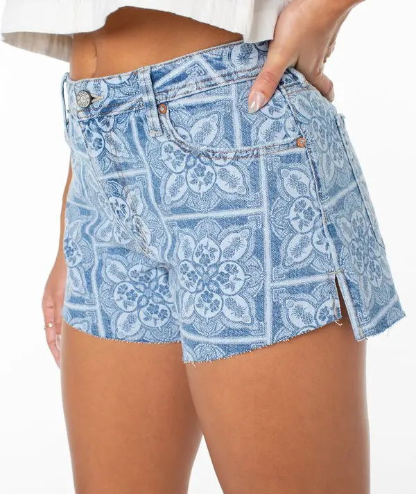 Roxy Printed Denim Shorts - Bromelia Denim Discharge