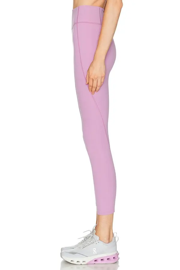 On Studio 7/8 Tights