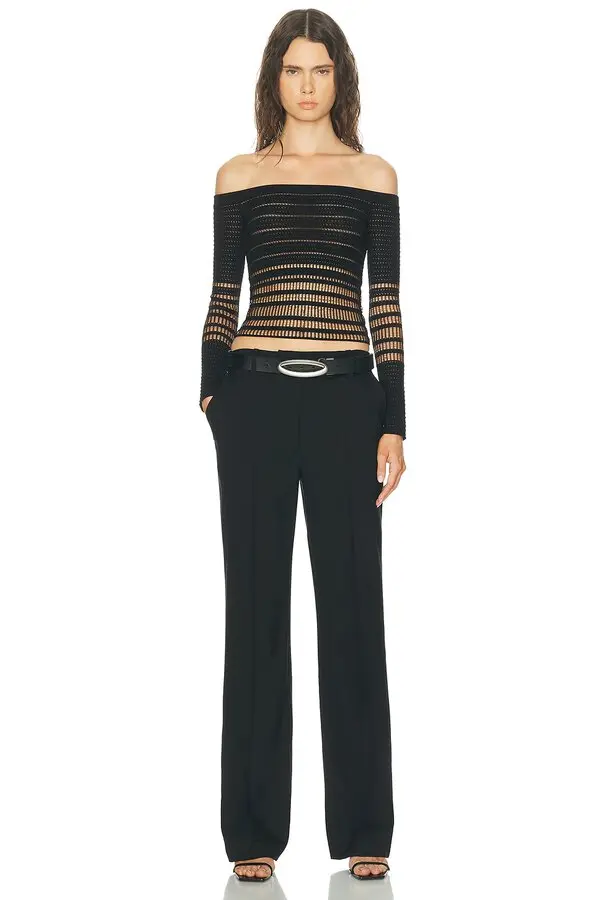 HAELO Veiled Long Sleeve Top