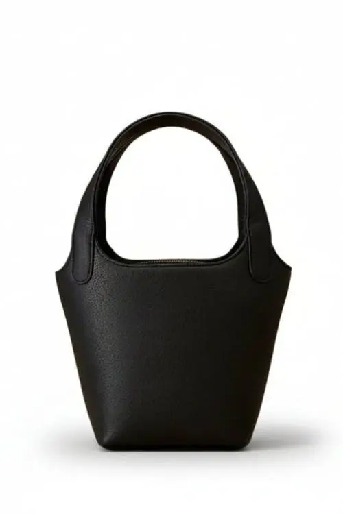 TAH Phoebe Bucket Bag