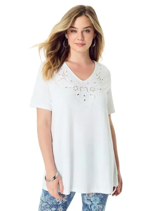 Roaman's Eyelet Trim V-neck Swing Tee - White