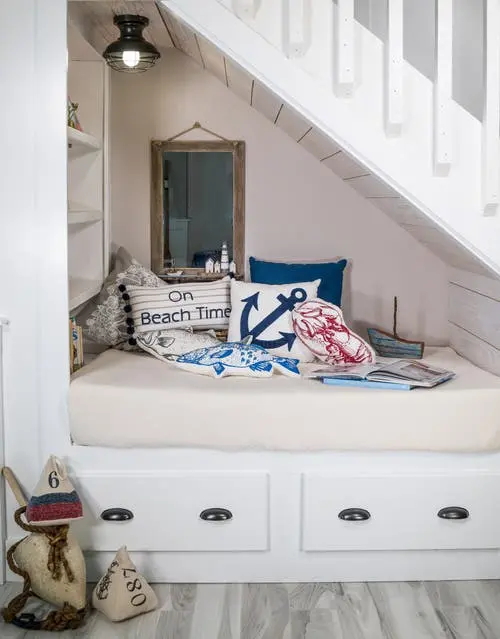 BEACHCOMBERS Lobster Cotton Blend Mini Accent Pillow 10" X 16