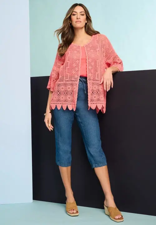ROAMAN'S Chambray Wide Leg Capri Pant - Light Stonewash