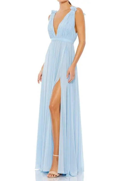 Mac Duggal Petite Sleeveless Pleated Chiffon V-neck Gown - Powder Blue