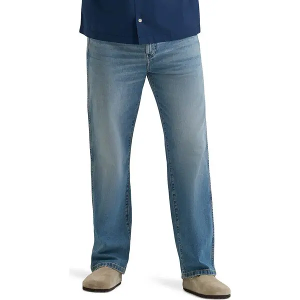 Wrangler Loose Straight Leg Jeans