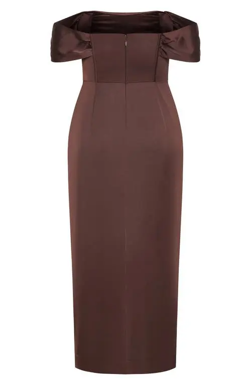 City Chic Off-the-shoulder Maxi Dress - Raisin