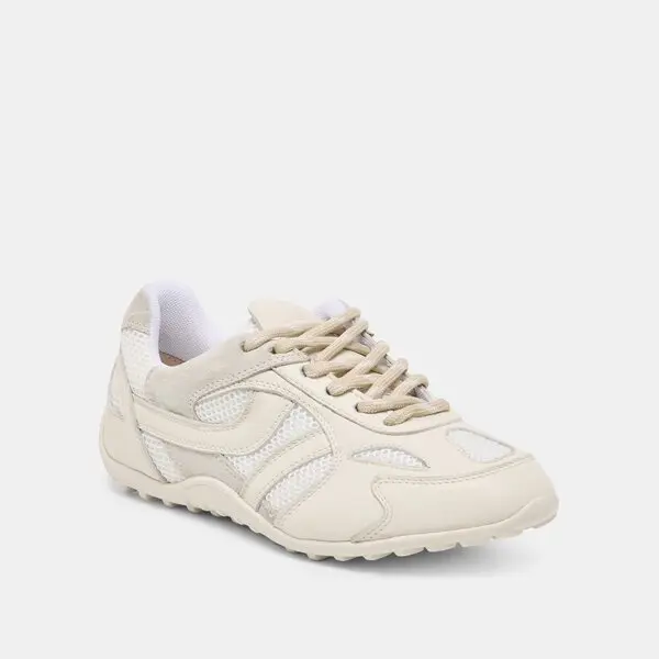 DOLCEVITA Myles Sneakers