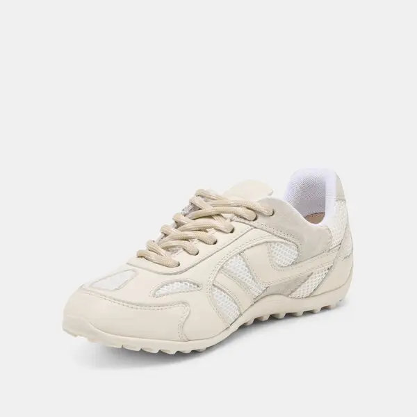 DOLCEVITA Myles Sneakers